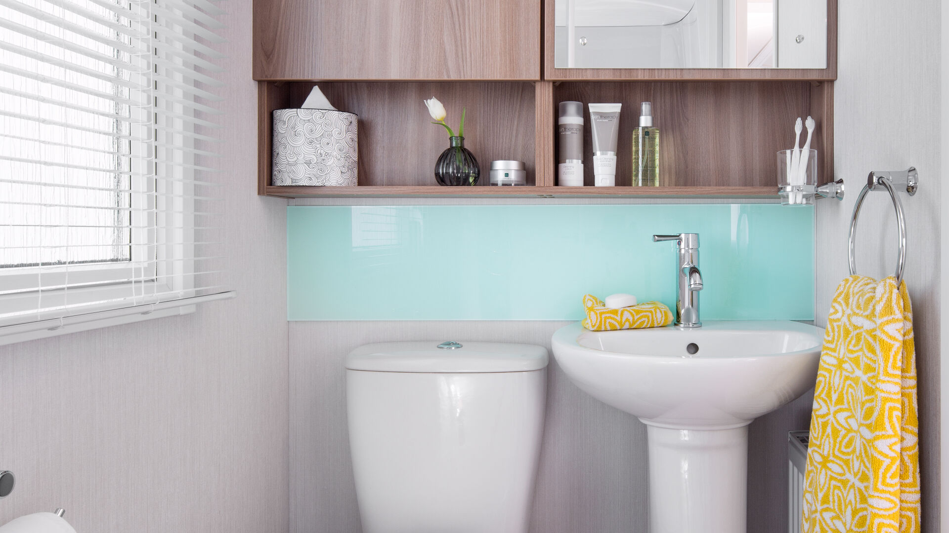 Beachside Static Caravans for Self Catering in Westward Ho!