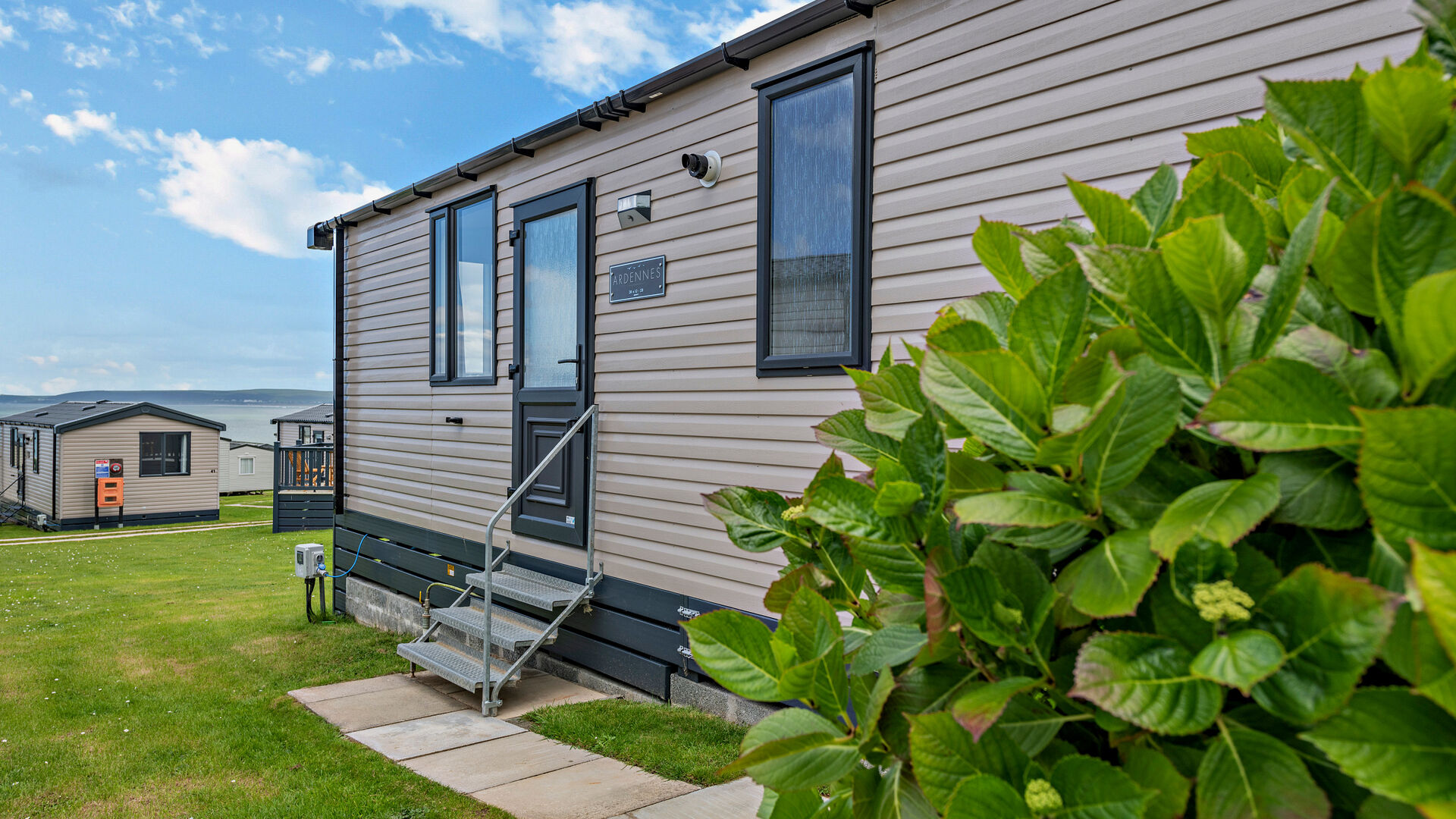 Beachside Static Caravans for Self Catering in Westward Ho!